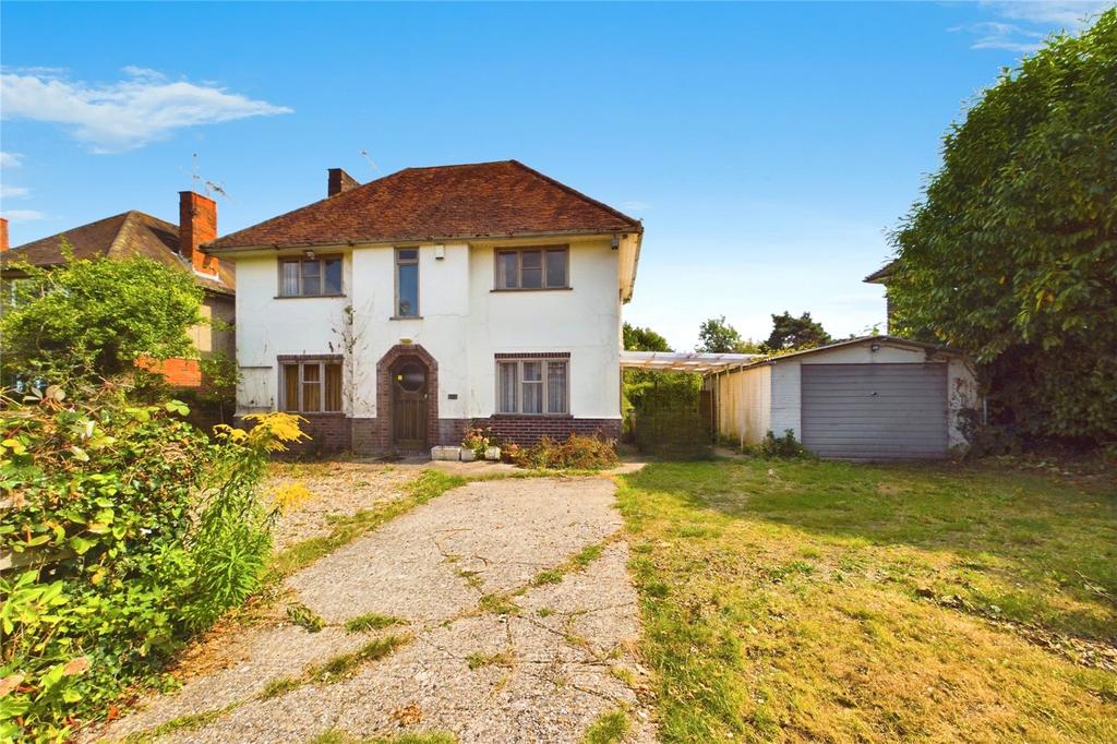 Westwood Road, Tilehurst, Reading... 3 bed detached house - £650,000
