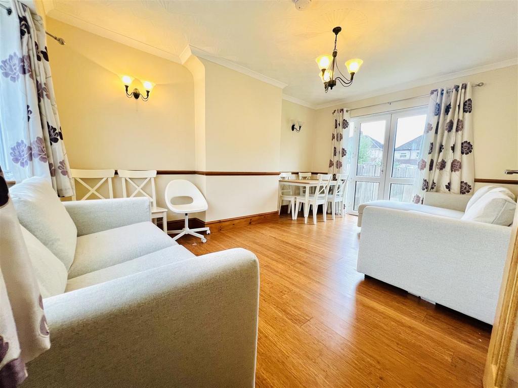 18638293, Begbrook Lane, Bristol 6 bed house - £650 pcm (£150 pw)