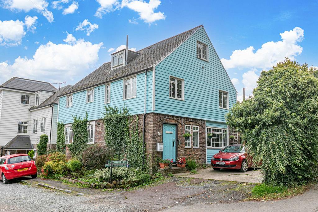 Lewes Road, Forest Row RH18 3 bed maisonette - £415,000