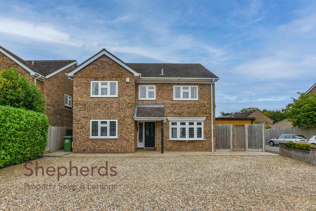 Park Lane, Broxbourne EN10 4 bed detached house - £925,000
