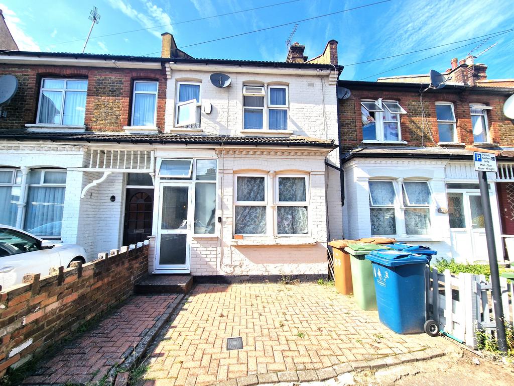 Graham Road, Harrow 2 bed terraced house - £475,000