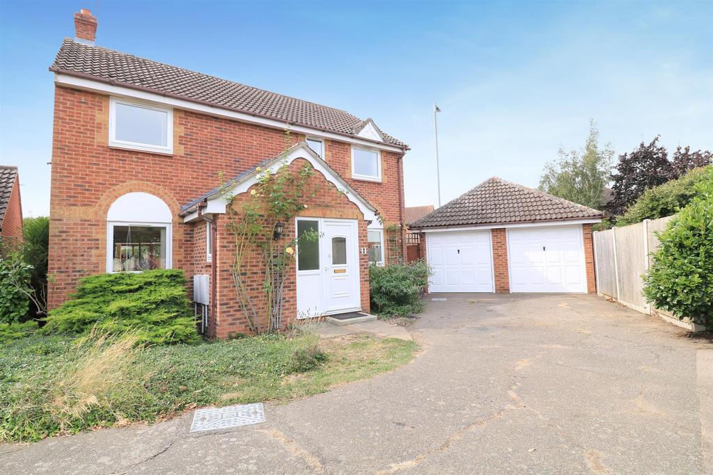 Armonde Close, Boreham, Chelmsford 4 bed detached house - £490,000