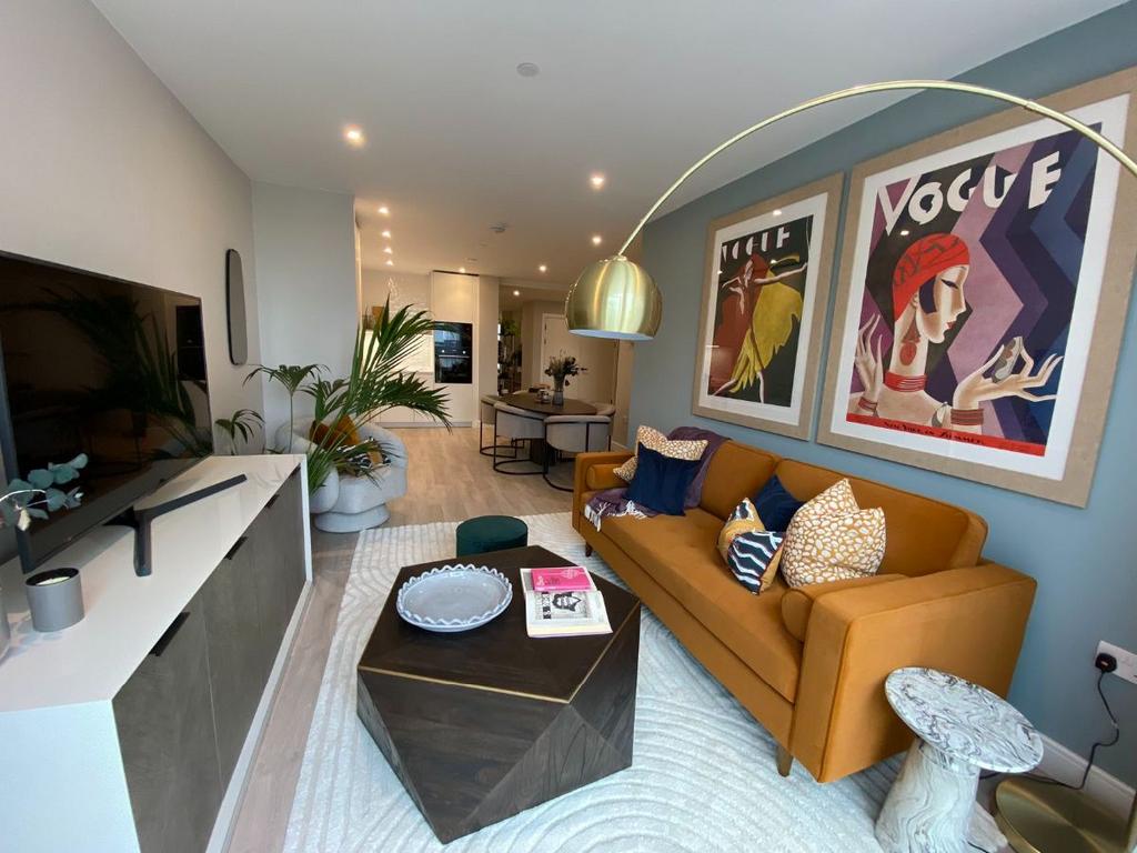 Lavey House, 10 Belgrave Road... 3 bed apartment - £2,900 pcm (£669 pw)