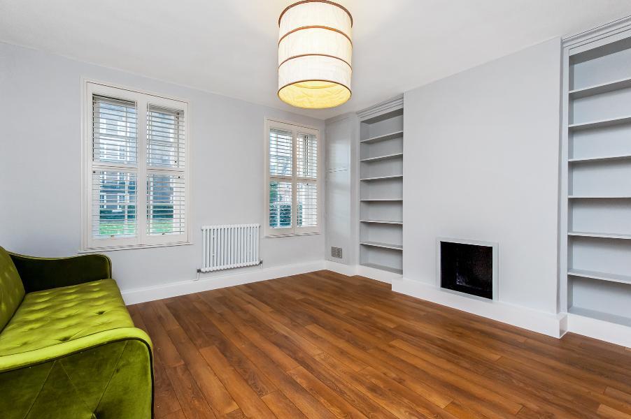 WALNUT TREE WALK, SE11 2 bed flat - £1,950 pcm (£450 pw)