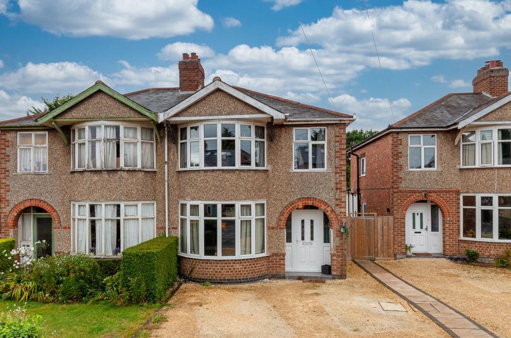 Oxford OX4 2JD 3 bed semi-detached house - £525,000