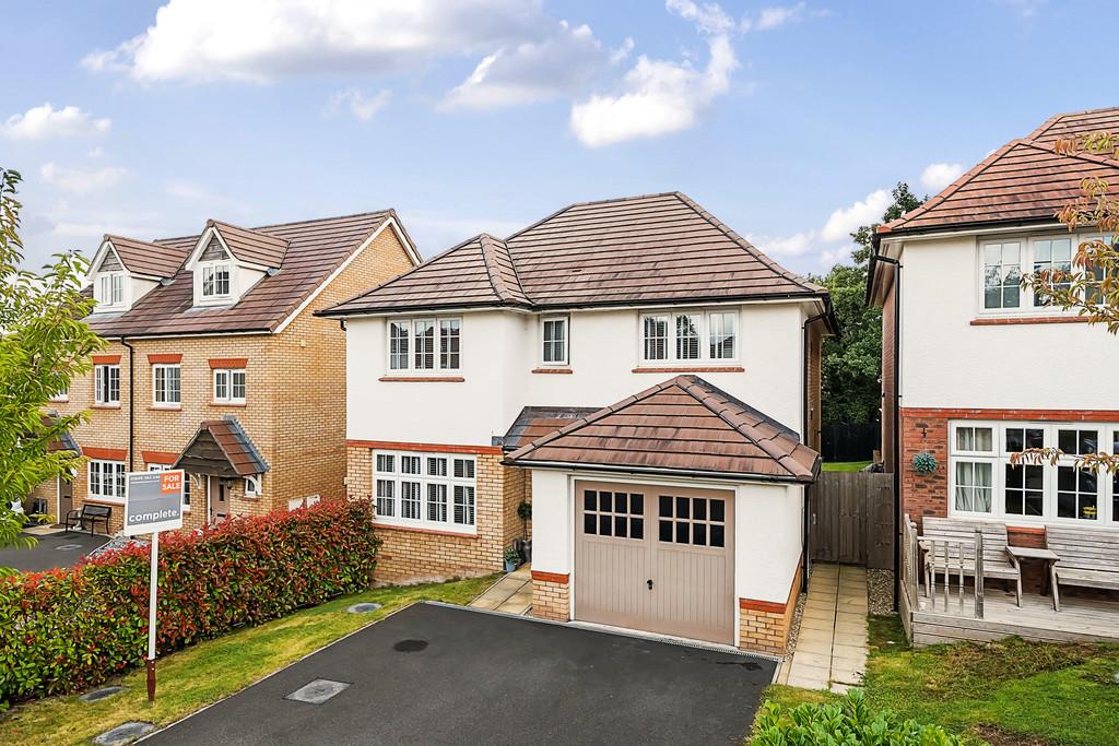 Foxglove Close, Newton Abbot, TQ12 1ED 4 bed detached house for sale ...