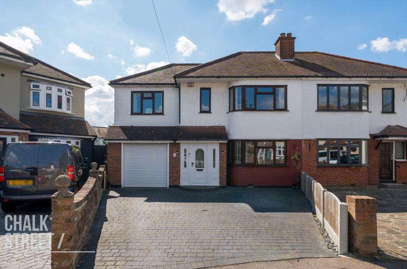 Hazell Crescent, Collier Row, RM5 4 bed semi-detached house - £600,000