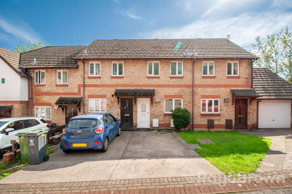 Thornhill, Cardiff CF14 2 bed terraced house - £215,000