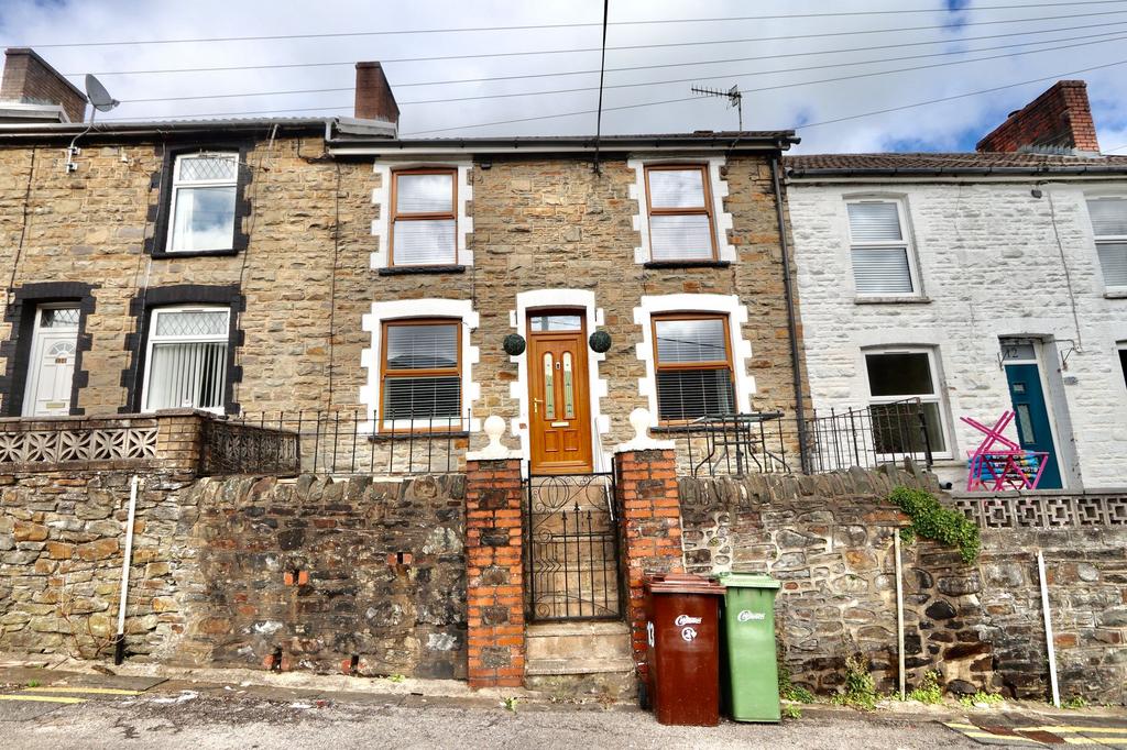 Fothergills Road, New Tredegar, NP24 3 bed terraced house - £750 pcm (£ ...