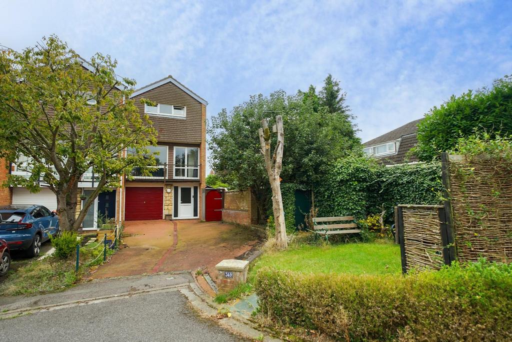 Bideford Green, Linslade, Leighton... 3 bed end of terrace house - £350,000