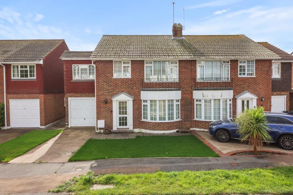 Lodge Avenue, Eastbourne BN22 4 bed semi-detached house - £399,950