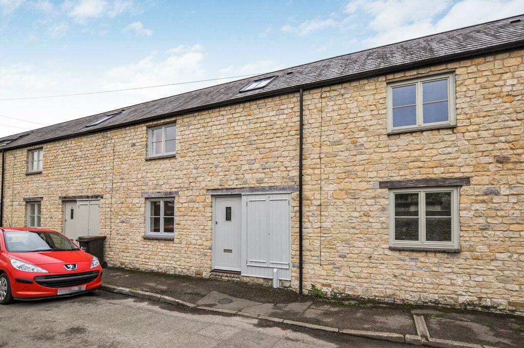 Halls Lane, Brackley NN13 1 bed terraced house - £215,000