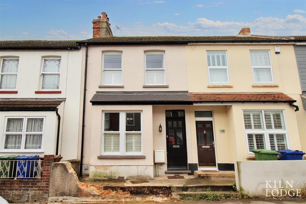 Digby Road, Corringham, Stanford-Le-Hope 3 bed terraced house - £340,000