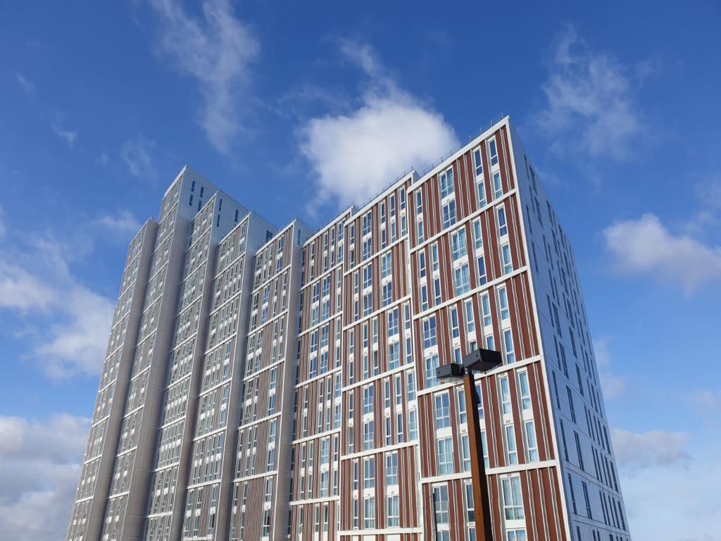 Bond Way, Bracknell, RG12 2 bed apartment to rent - £5,200 pcm (£1,200 pw)