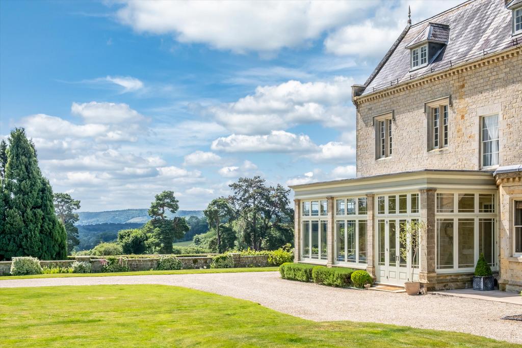 Lodsworth, Petworth, West Sussex, GU28 5 bed detached house for sale ...