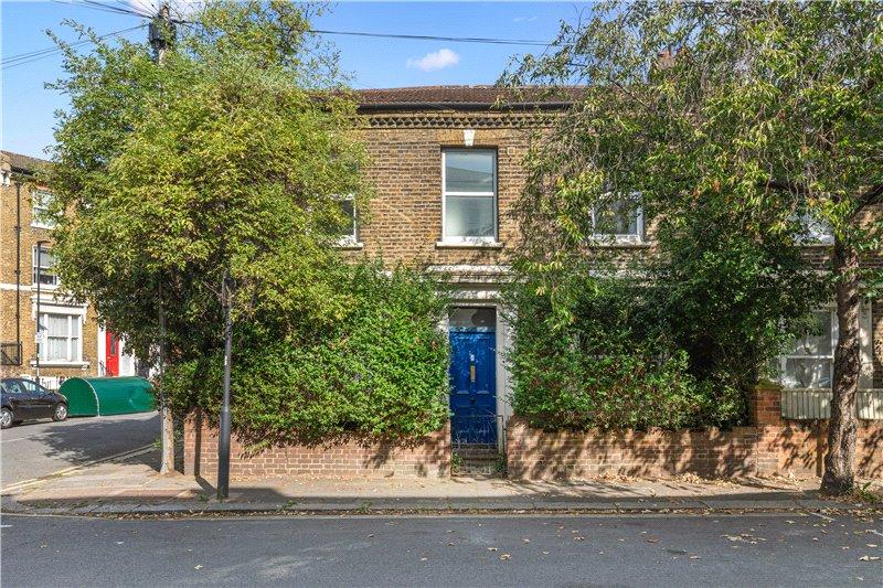Flaxman Road, London, SE5 4 bed end of terrace house - £799,950