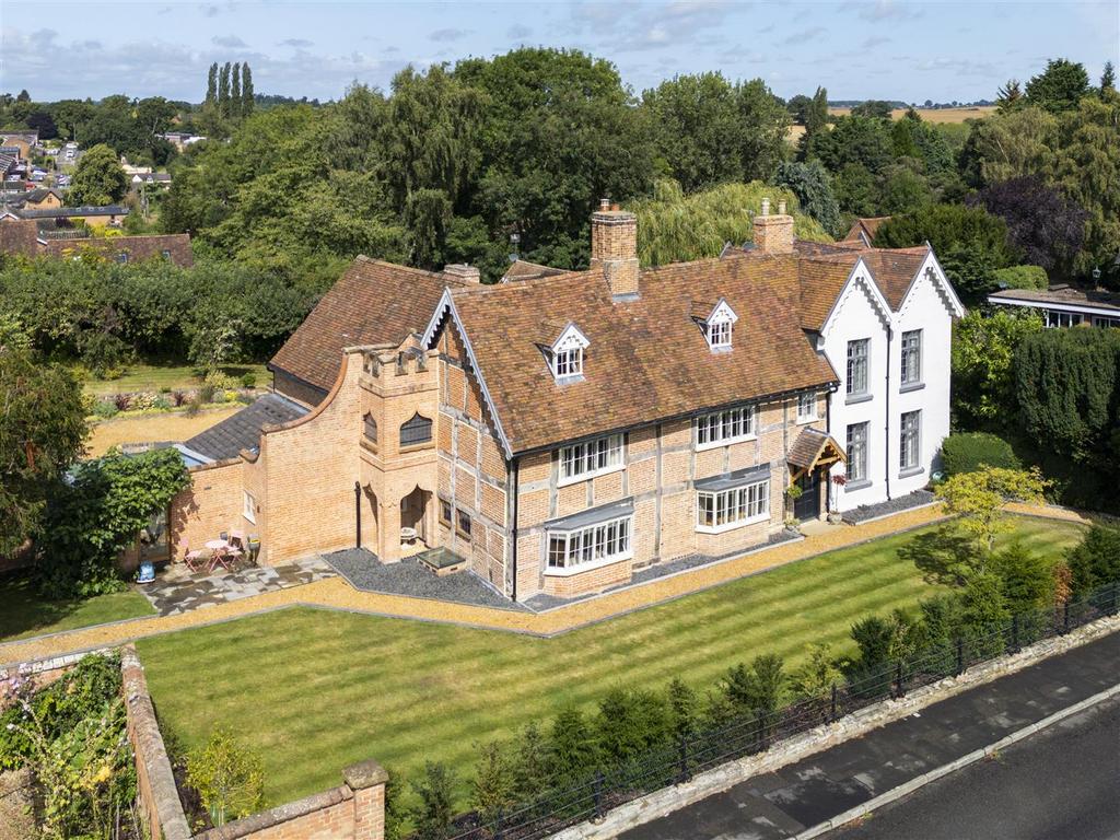 Church Road, Snitterfield... 6 bed country house - £2,950,000