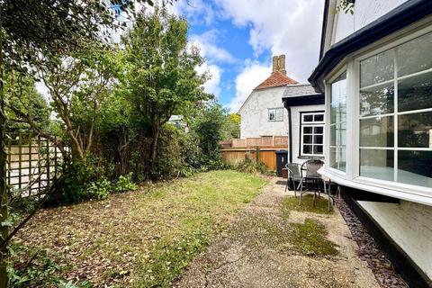 Houses for sale in Silsoe | OnTheMarket
