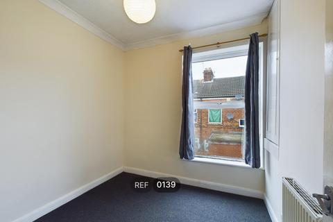 Houses to rent in Hull | OnTheMarket