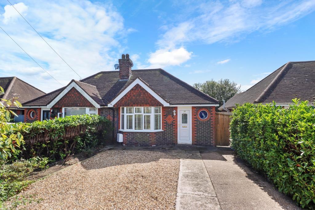 Station Road, Polegate BN26 2 bed semi-detached bungalow - £315,000