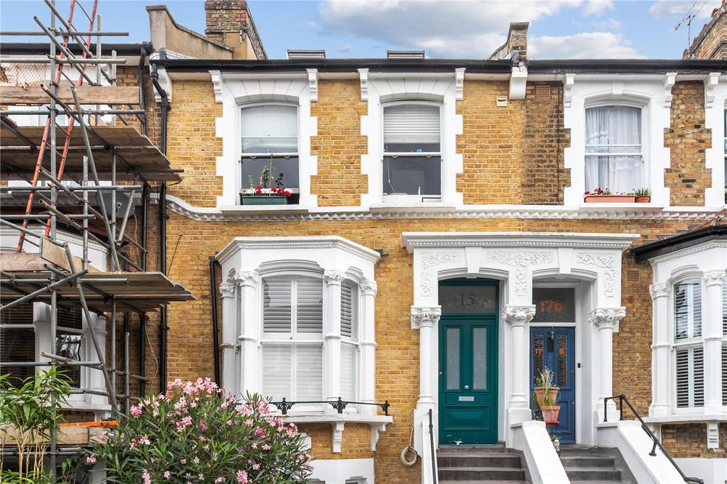 Poets Road, London, N5 3 bed apartment - £800,000
