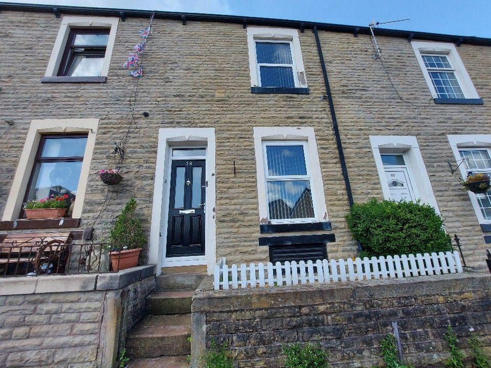 Glebe Street, Burnley BB11 2 bed terraced house - £565 pcm (£130 pw)