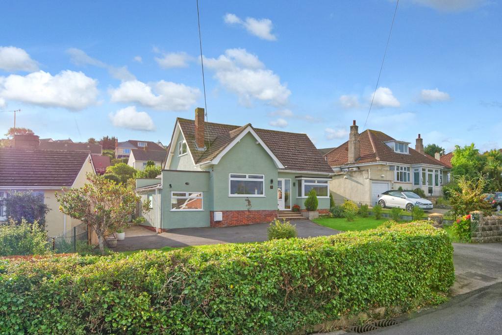 Weston-super-Mare BS24 4 bed bungalow - £435,000