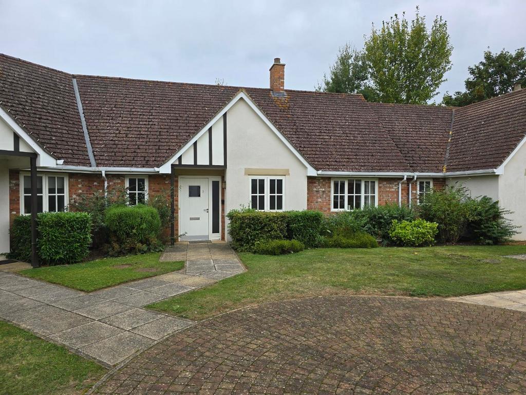 Brampton Valley Lane, Chapel... 2 bed bungalow - £220,000