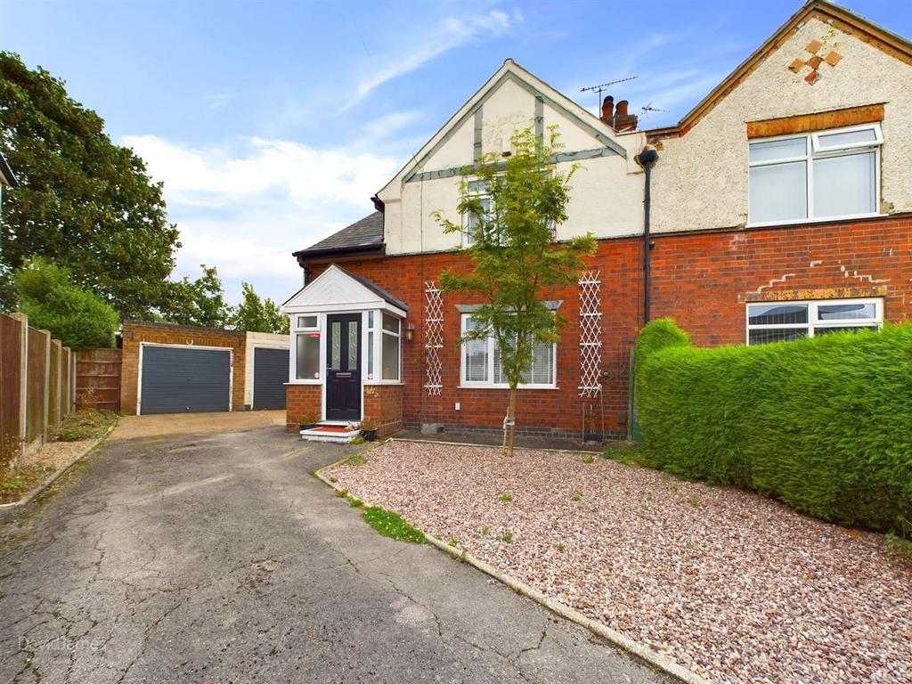 Addison Road, Nottingham NG4 2 bed semi-detached house - £270,000