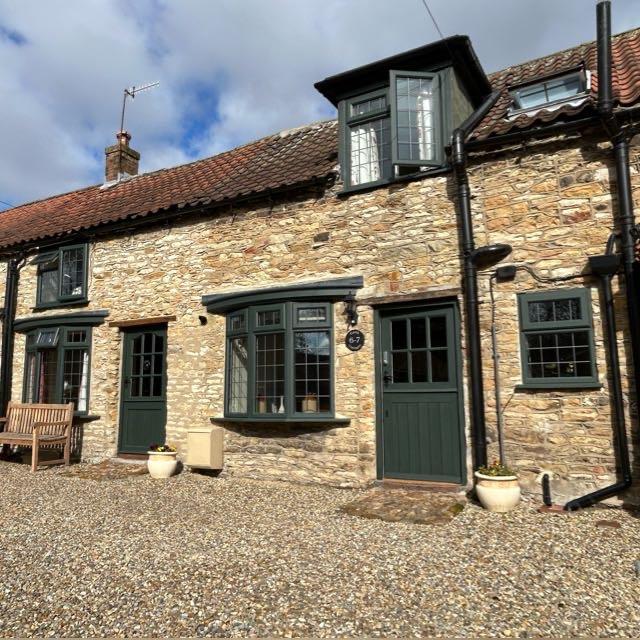 Hall Garth Lane, West Ayton, Scarborough 2 bed house - £300,000