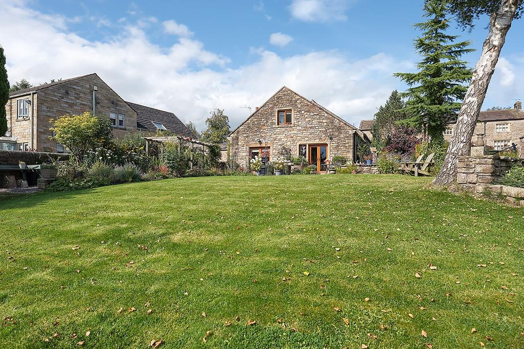 Park Head, Clitheroe BB7 3 bed detached house - £735,000