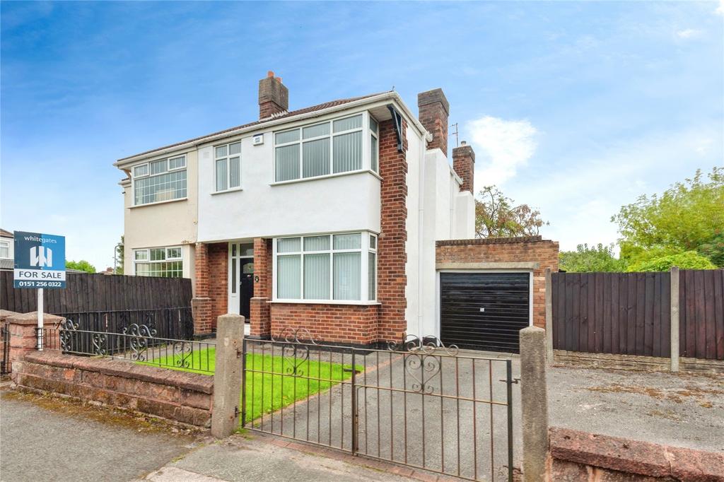 Castlefield Road, Liverpool... 3 bed semi-detached house - £260,000