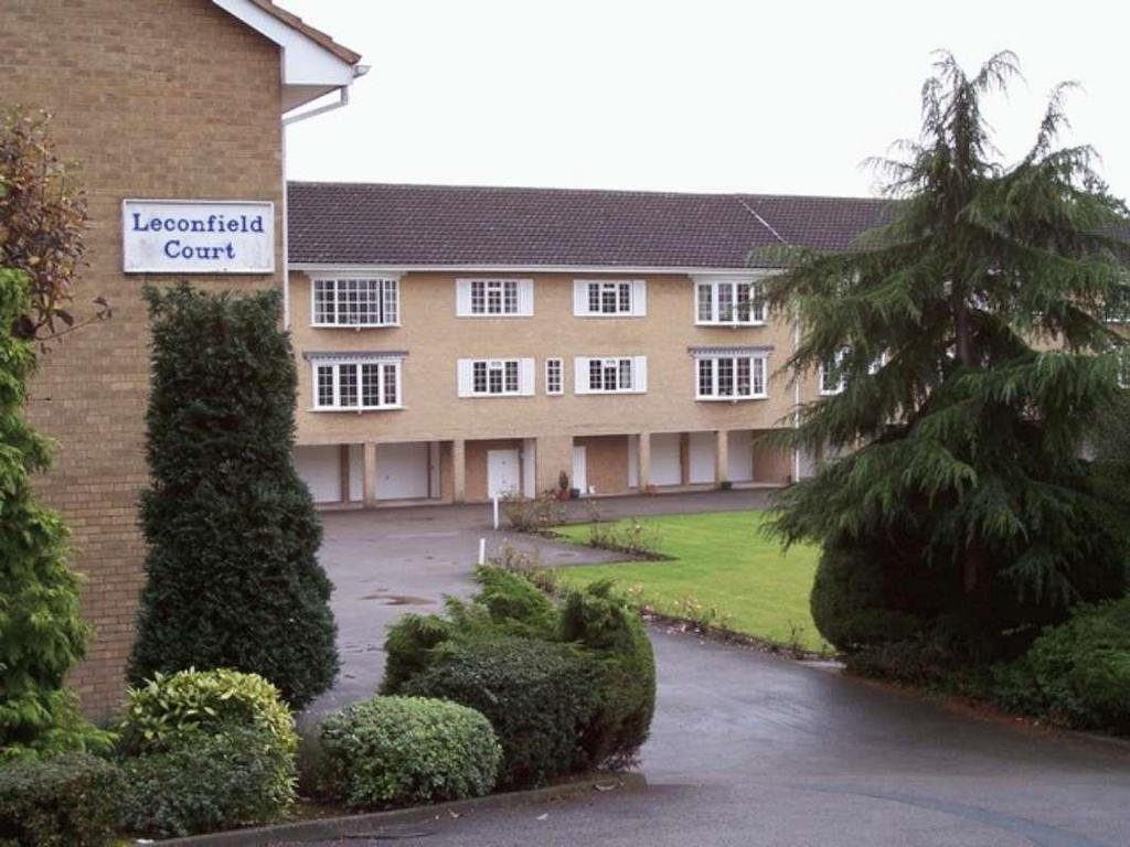 Leconfield Court, Wetherby, West... 2 bed flat - £750 pcm (£173 pw)