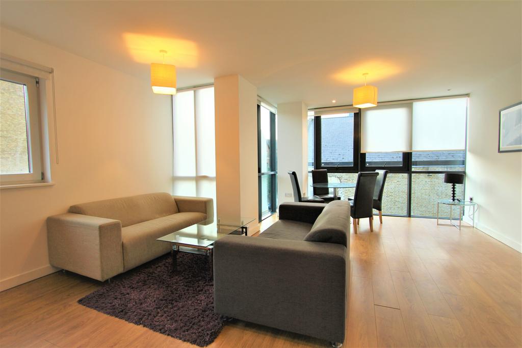Forge Square, London, London E14 2 bed flat - £2,300 pcm (£531 pw)