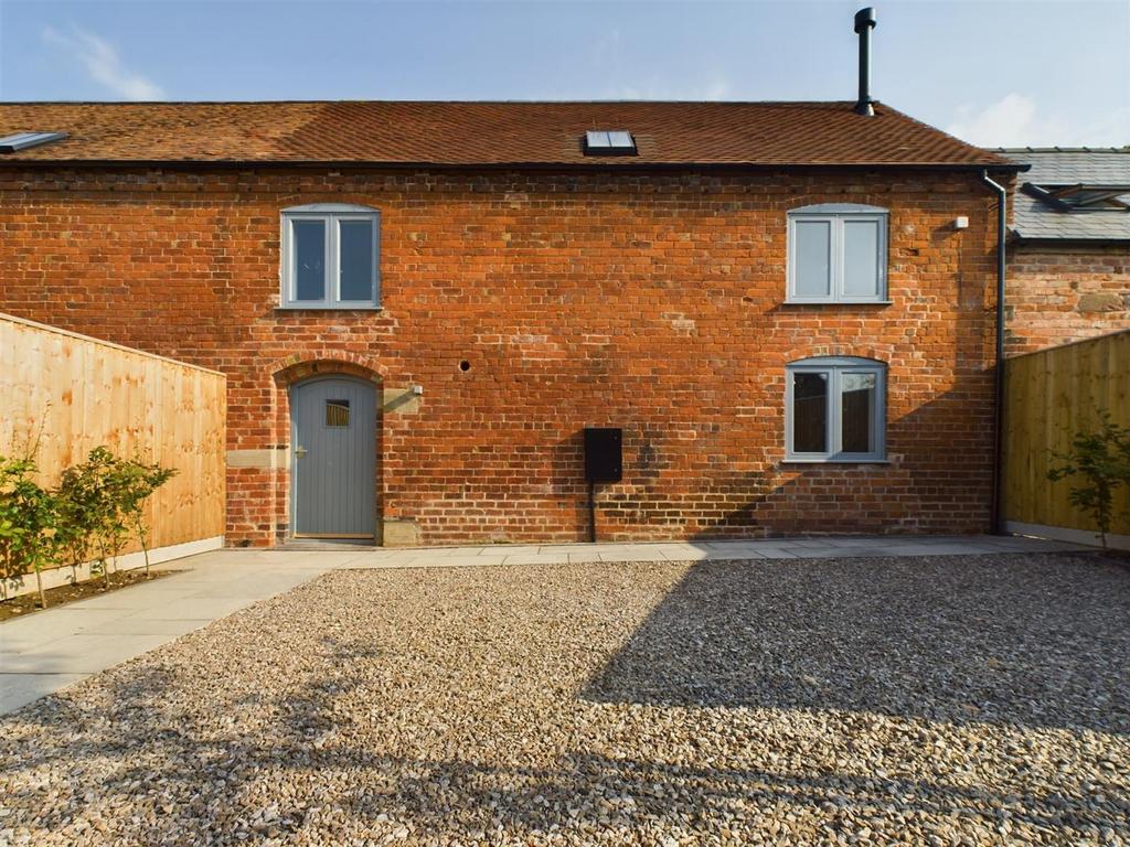 The Stables, Horton Lodge Barns... 3 bed terraced house - £375,000