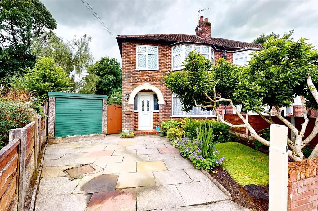 Whitby Avenue, Urmston, Manchester, M41 3 bed semi-detached house for ...