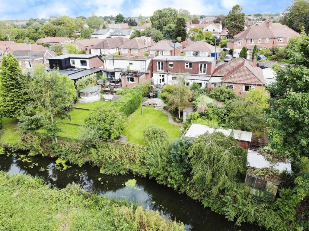 Burn Estate, Huntington, York, YO32 9PZ 3 bed detached house - £550,000