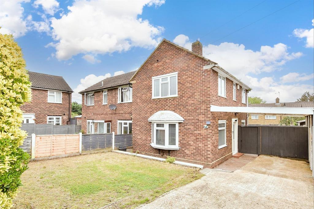 Crundale Road, Twydall, Gillingham, Kent 2 bed semi-detached house - £ ...