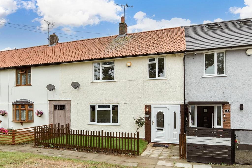 Teynham Green, Twydall, Gillingham, Kent 3 bed terraced house - £325,000