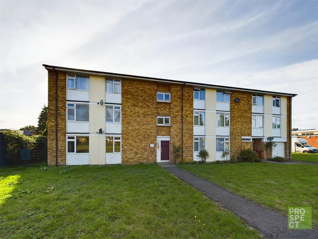 Coronation Square, Reading... 1 bed apartment - £170,000