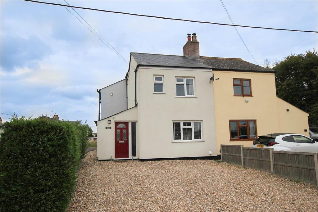 The Cotes, Soham CB7 3 bed semi-detached house - £355,000