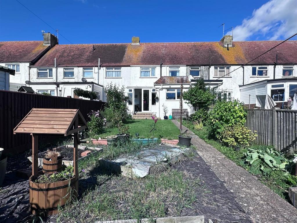 Albert Road, Polegate BN26 3 bed terraced house - £270,000