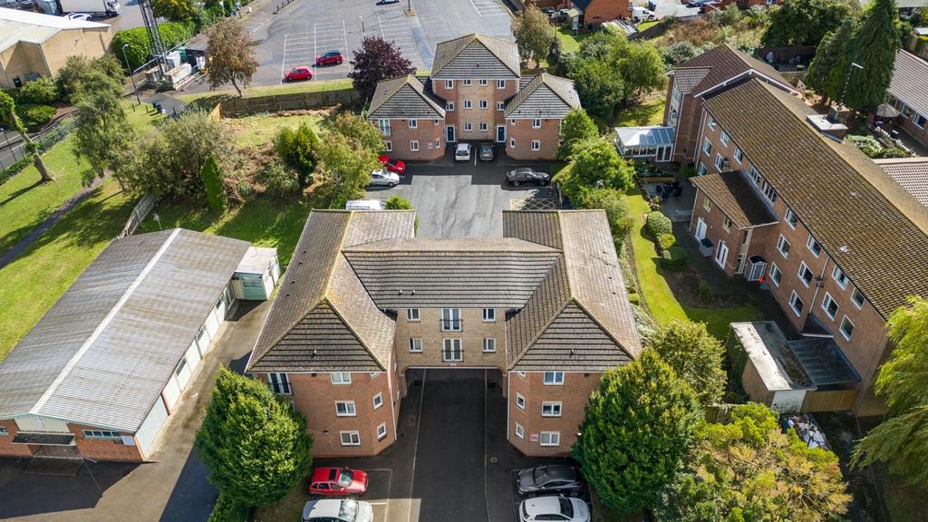 Oliver Street, Rugby 2 bed apartment - £90,000