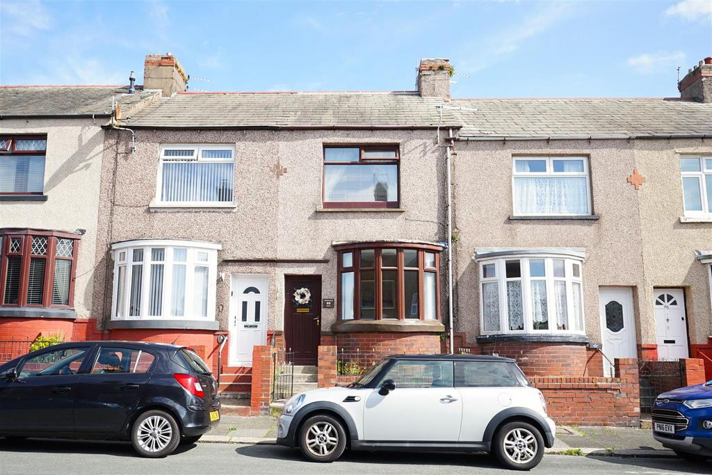 Highfield Road, Barrow-in-Furness 2 bed terraced house - £119,000