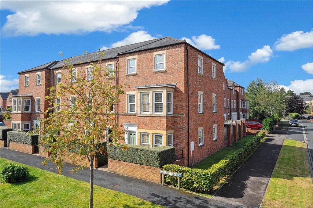 Fairgray Close, Ripon, North Yorkshire 4 bed end of terrace house - £ ...