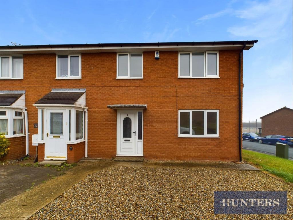 Ravenspurn, Bridlington 3 bed end of terrace house - £150,000