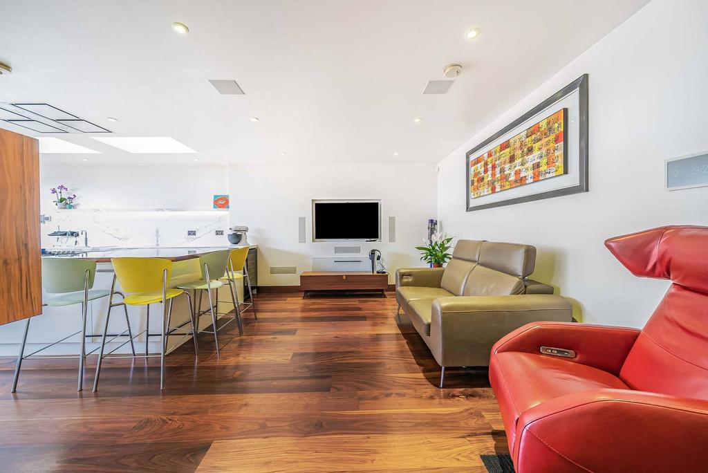 Longstone Road, Furzedown, London, SW17 4 bed terraced house for sale ...