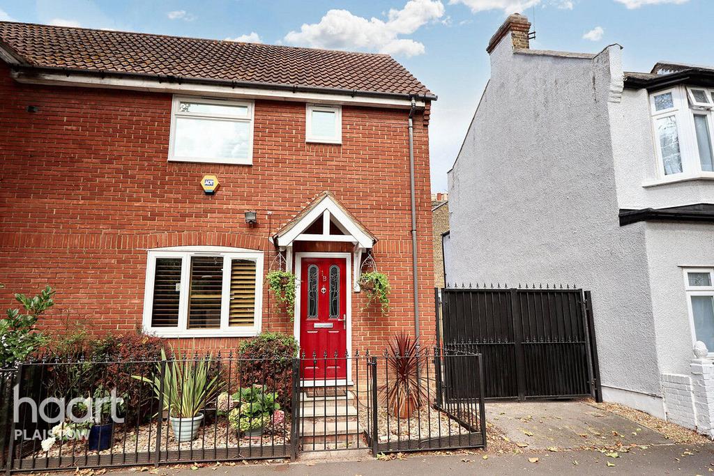Chadwin Road Plaistow, London 2 bed semi-detached house - £400,000
