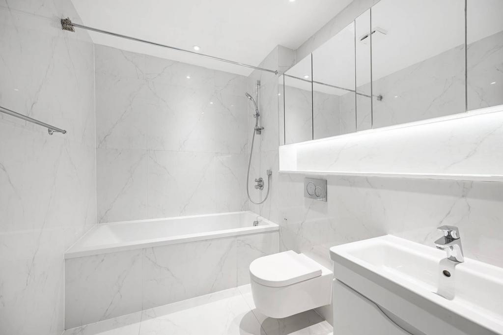 Southern Row, Ladbroke Grove, London... 2 bed flat - £1,100,000