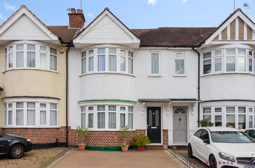 Bempton Drive, Ruislip, HA4 4 bed terraced house for sale - £575,000